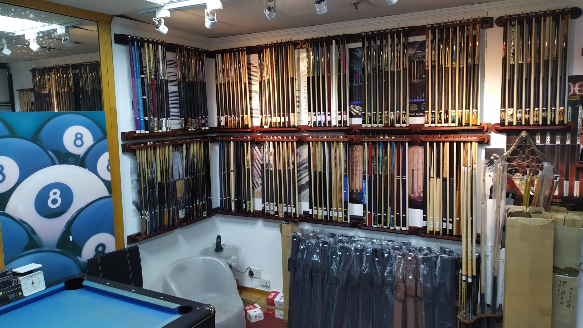 Billiard Shop Singapore Retail Billiard Cue Pool Table - MONSTERCUE